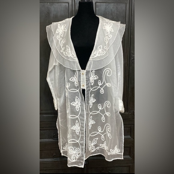 3k fashion | Accessories | Vintage 3k Fashion Cream Sheer Embroidered ...